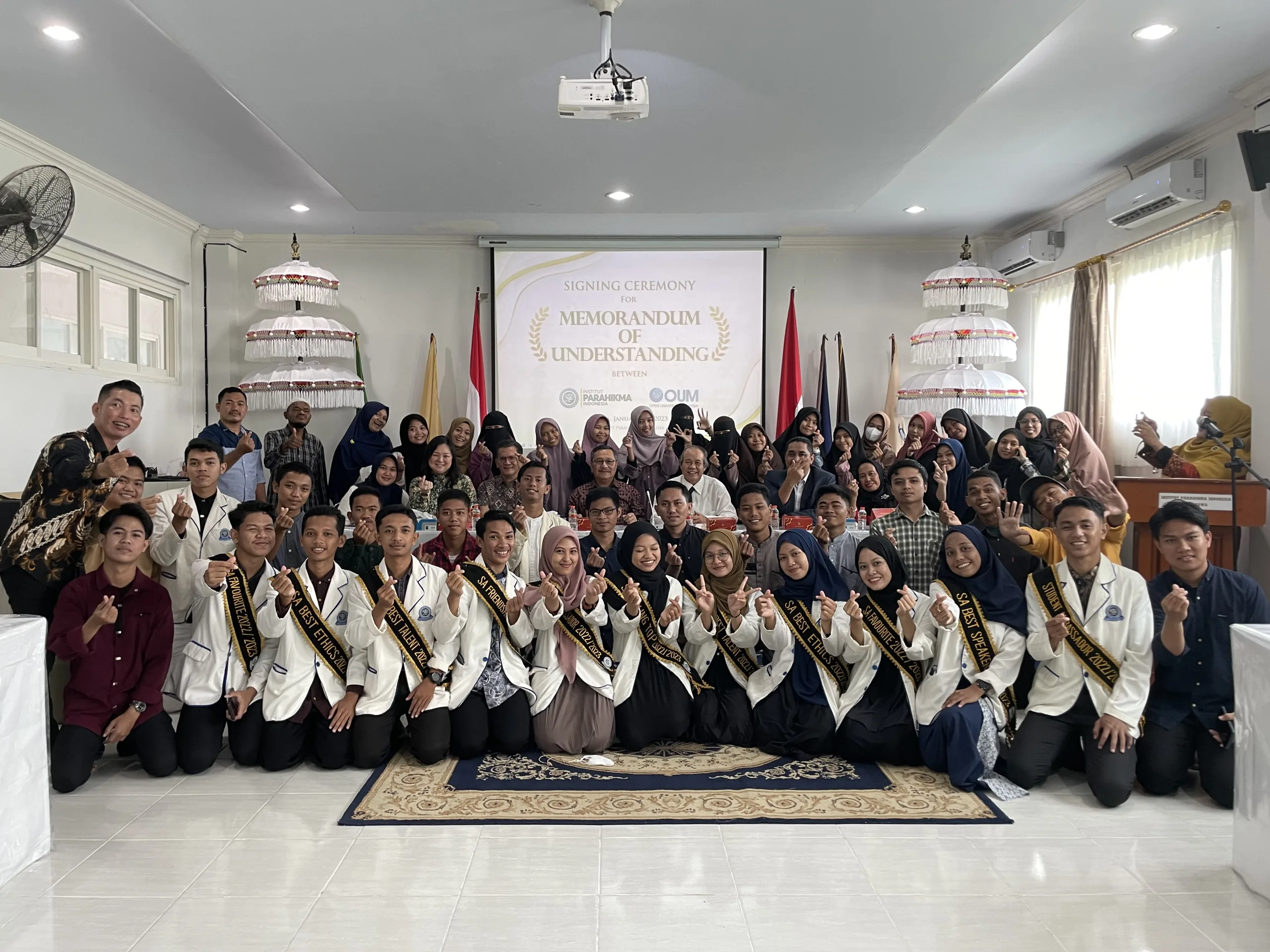 OUM Signs MoU with 5 Institutes of Higher Learning in Sulawesi - Open ...