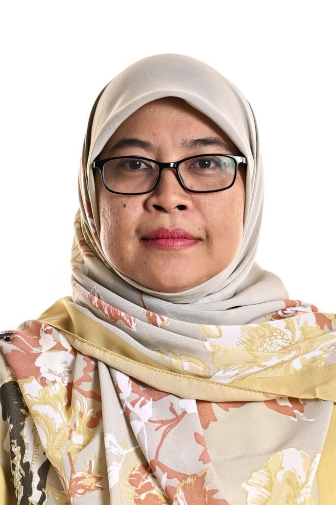 Dr Rosmaria Omar - Open University Malaysia