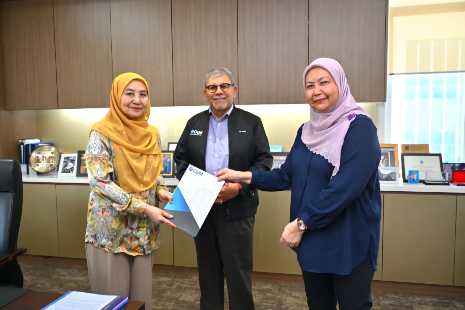 Open Distance Learning (ODL) for Working Adults - Open University Malaysia